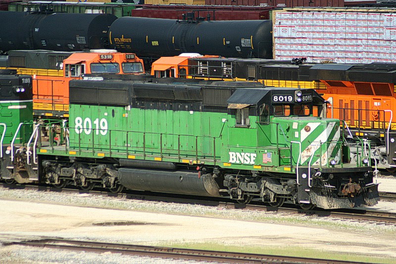 BNSF 8019